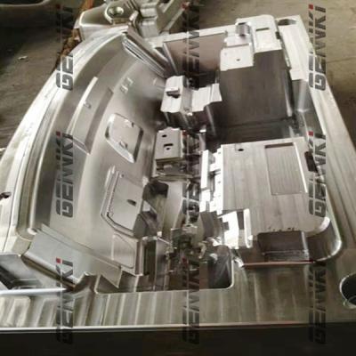 Cina Lampada su ordinazione Lesn, alloggio dell'automobile della muffa di fabbricazione la nuova, automobile di plastica di modellatura dell'iniezione modella il ricambio auto in vendita