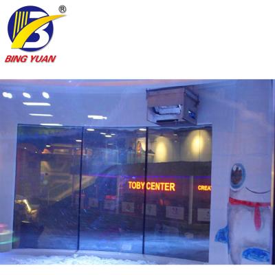Cina Macchina artificiale delle precipitazioni nevose di 2.5KW 220V 300KG, creatore dell'interno della neve in vendita