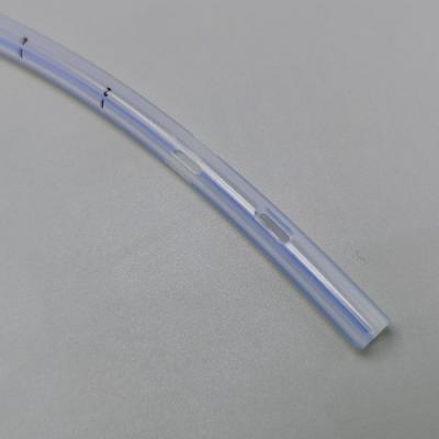 Chine Tube de drain de chirurgie de silicone de catégorie médicale avec le drain plat cannelé blanc à vendre