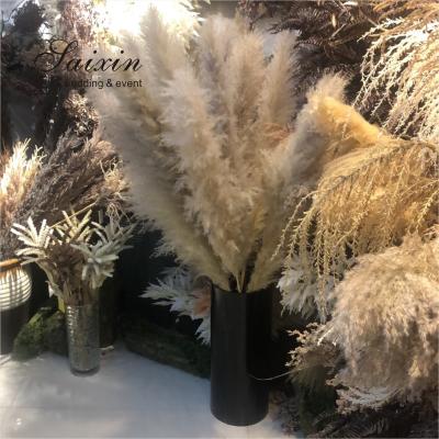 Chine Wholesale Large fluffy Pampas grass bouquet  Artificial flowers for wedding decoration à vendre
