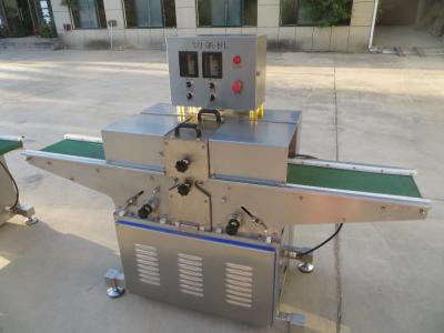 Chine machine de découpage en tranches brillante plate de viande de machine de la transformation de la viande 300kg à vendre