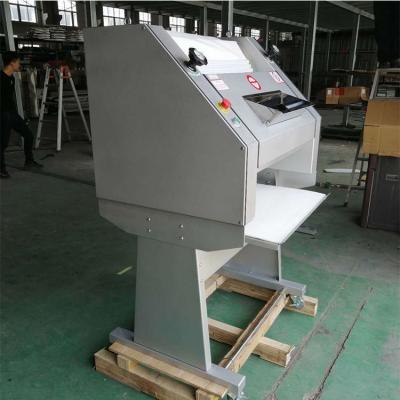 Chine Mechanical Operation Baking Bread Machine Baguette Moulder Labor Saving à vendre