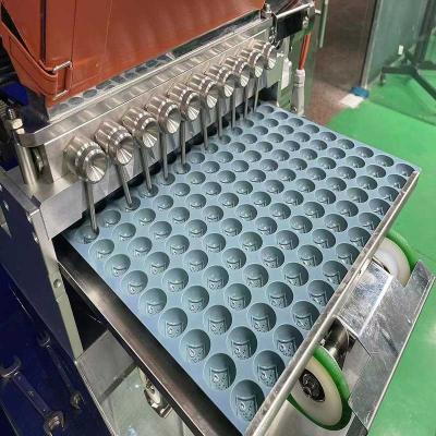 Chine Compact Full Automatic Gummy Bear Candy Making Machine For Sale à vendre