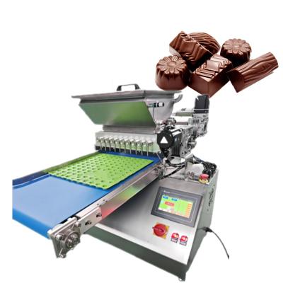 Chine Petite entreprise bureau automatique doux dur doux déposant de bonbons ours bonbons à la gomme de chocolat machine à verser à vendre