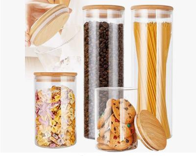 Cina Alte bottiglie del barattolo di immagazzinamento nel vetro borosilicato di Novolink con i coperchi di bambù in vendita