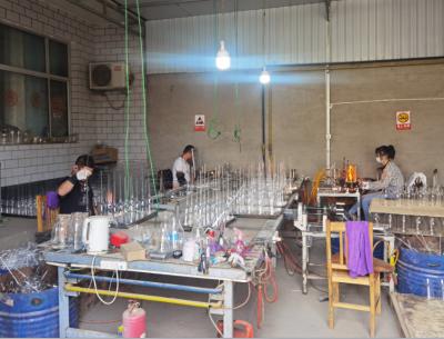 Cina Alta caraffa dell'acqua del vetro borosilicato di Novolink chiara con la bocca aperta in vendita