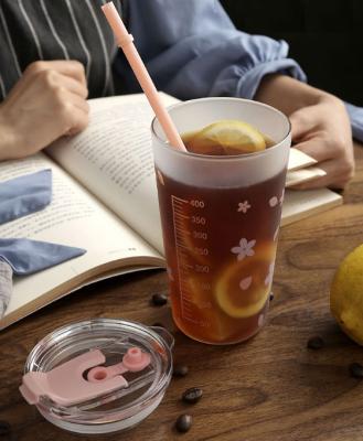 Cina Glassare la paglia del coperchio N del PE di With della chiavetta del vetro borosilicato del crisantemo in vendita