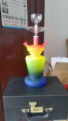 Cina Shisha in vetro borosilicato alto 80 cm sfumato rosa giallo blu design a grandezza naturale in vendita