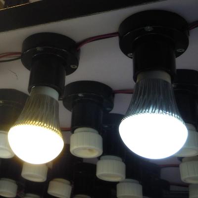 中国 工業用照明 3 ワット アルミニウム グローブ E27 LED 電球を 180 度 販売のため