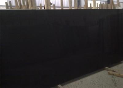 Cina Quarzo nero puro ad alta densità costruito resistente della superficie del solido della pietra del quarzo del graffio in vendita