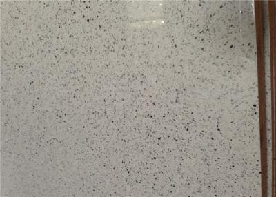 Cina lastre sottili della pietra bianca del quarzo del platino di 1.5cm per le piastrelle per pavimento del bagno/pannelli di parete in vendita