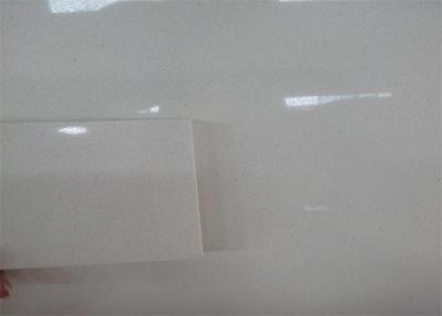 Cina Lastre bianche su ordine della pietra del quarzo per i materiali/Benchtops del controsoffitto della cucina in vendita