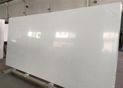 Cina I piani di lavoro/piani d'appoggio colorano resistenza di pietra del graffio del quarzo l'alta in vendita