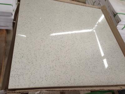 Cina Pietre artificiali decorative della cava del quarzo delle piastrelle per pavimento della pietra bianca del quarzo con lo specchio in vendita