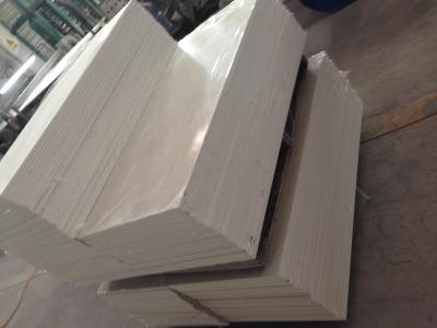 Cina Pannello di parete bianco composito del quarzo, piastrelle per pavimento di pietra del quarzo per il controsoffitto o cima di vanità in vendita