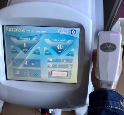 Cina macchina del laser di depilazione del diodo di 755nm 808nm 1064n con la certificazione medica del CE di FDA TGA in vendita