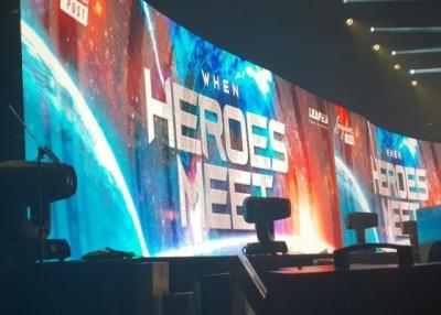 중국 무대 웨딩 홀용 실내 미세한 피치 초 얇은 SMD P2 풀 컬러 LED 디스플레이 스크린 판매용