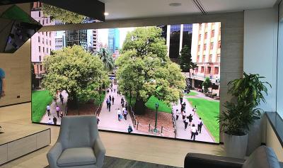 Chine Le panneau polychrome d'intérieur 64*32 RVB d'affichage à LED de l'éclat 1800cd/sqm a mené l'écran visuel de mur pour des églises à vendre