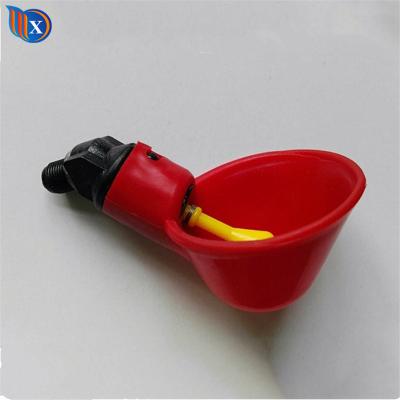 Cina Tazze beventi dell'acqua automatica del pollame dell'ABS dell'uccello 20cm del pollo del capezzolo in vendita