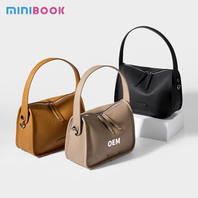 Cina Borsa portatile con logo personalizzato in cuoio a spalla per borse da spalla femminile in vendita