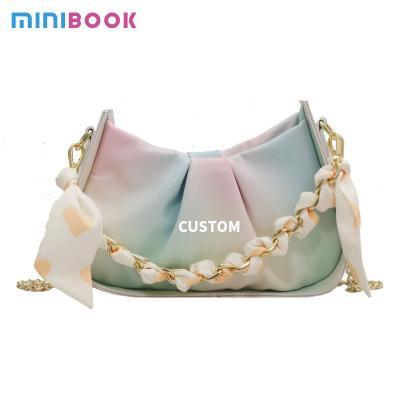 Cina Borsa a nuvole piegate con rivestimento in poliestere Borse da mano di moda per donne da Top Handbag in vendita