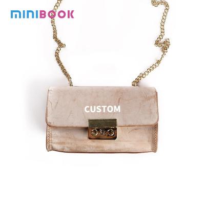 Cina Logo personalizzato Retro Matt Wax Vegetable Abbronzatura di pelle di mucca Spalla Crossbody Sacchetto per donne in vendita