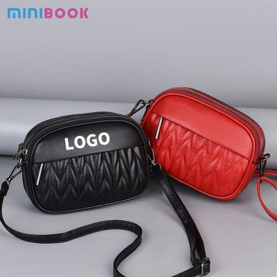 Cina Logo personalizzato Validable Soft Leather Texture Crossbody Bag per donne Double Layer Bag in vendita