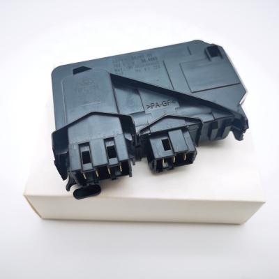 中国 洗濯機のパーツ DC64-00652D 電気ダイナモ用のドアロックスイッチ 販売のため