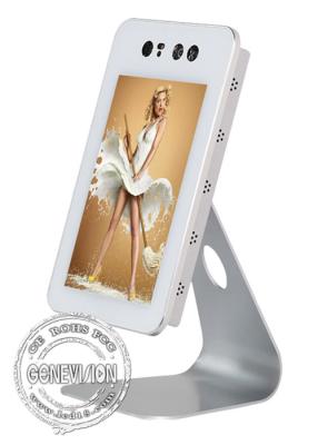 China 10,1” máquinas del pago de la posición del servicio del uno mismo de la cámara del reconocimiento de cara de la señalización 3D de Digitaces del quiosco de la pantalla táctil en venta