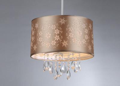 China Candelabros de cristal modernos do ouro francês populares para bairros sociais à venda