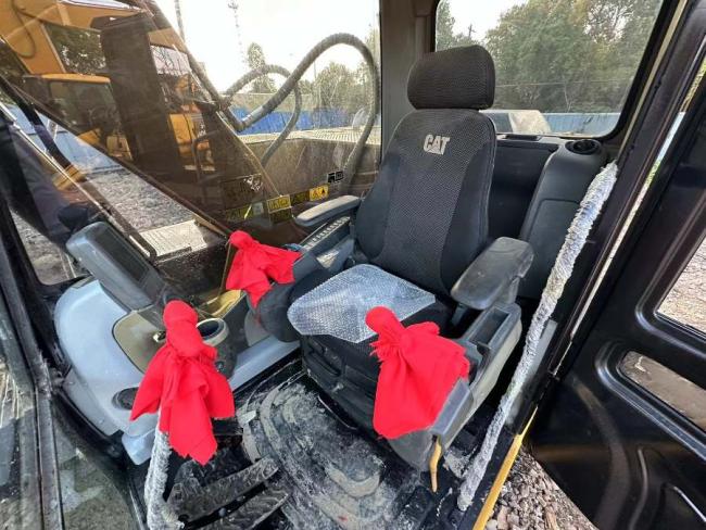 CAT 312D2 Excavator Cab