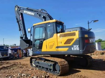 Κίνα Κορέα Hyundai Excavator HX135 Cummins F4.5 Μηχανή μοντέλο προς πώληση