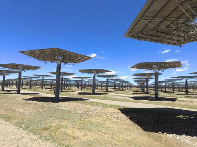 TOMUU solar thermal heliostat tracking project in Tibet