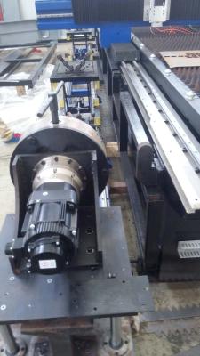 China Instale tubos el equipo de acero del corte con los lasers de la fibra óptica, cortadores de tubería de acero del carbono en venta