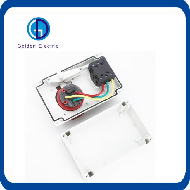 Industrial IP44 16A 32A 3p 4p 5p Receptacle and Switch with Interlock Device