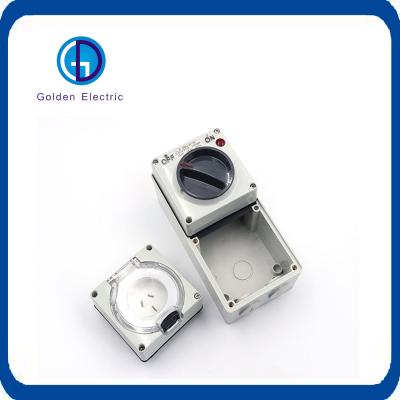 China Material de conector de latón utilizado en el enchufe impermeable de Zealand para aplicaciones industriales en venta