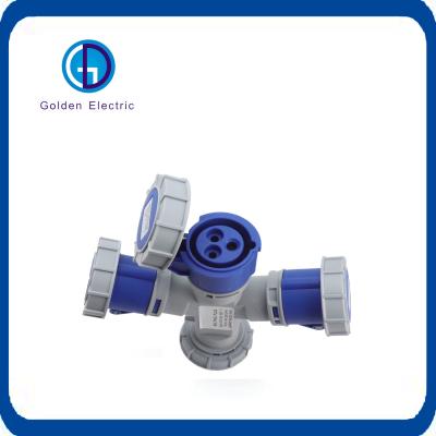 중국 벽에 장착된 설치 3 차원 32 AMP 출구 분기 시간 절약 IEC Cee 1 in 3 출구 판매용