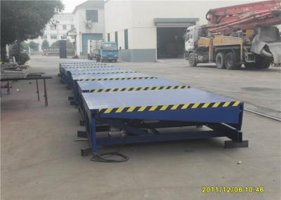 China Dock Leveling Equipment For Factory , Unloading / Loading Hydraulic Dock Leveler for sale