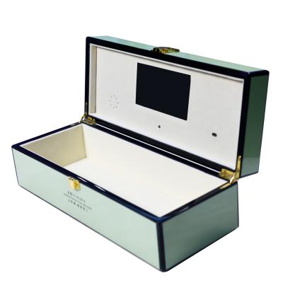 China Customized Style Video Screen Display Gift Box for Big Box Display for sale