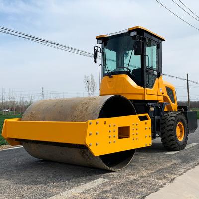 Cina Valvola idraulica Kawasaki 8t 8000kg Diesel Road Roller per l'asfalto e la compattazione della terra in vendita