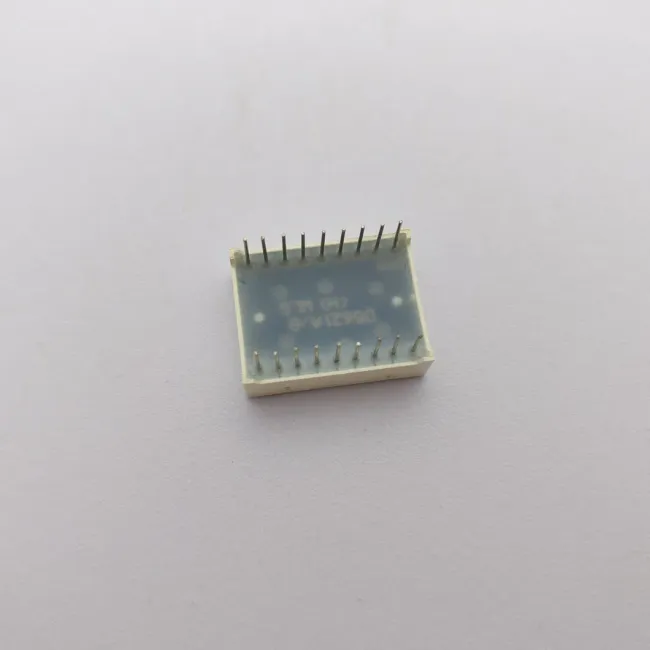 High-Visibility Green 7 Segment LED Display for Electronics Projects