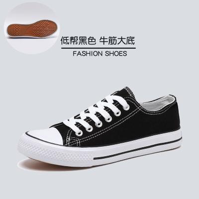 Chine Chaussures de grande taille chaussures de printemps chaussures de toile de couple chaussures d'homme chaussures décontractées chaussures de sport hommes portent à vendre