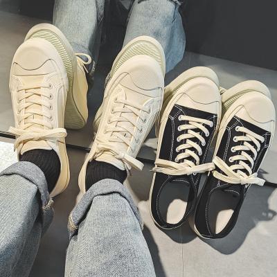 Chine Été 2024 Nouvelles chaussures en toile blanche et lactée respirantes chaussures d'hommes chaussures blanches toutes matches chaussures décontractées à la mode chaussures d'hommes à vendre