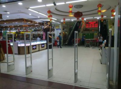China Sistema anti blanco/del negro de la puerta del supermercado del hurto de sistema de seguridad de la patrulla en venta