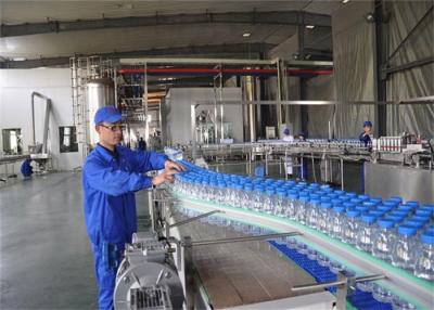 Cina Piccola linea di produzione in bottiglia automatica completa dell'acqua potabile SUS304 in vendita