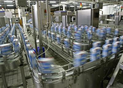 Cina Mini linea di produzione automatica del yogurt con la frutta fresca per il pacchetto della tazza in vendita