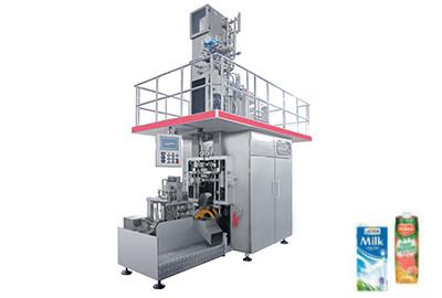 Cina Macchina di rifornimento di riempimento automatizzata del succo di frutta del cartone di carta del mattone della pianta della bevanda 500ml - 1000ml in vendita