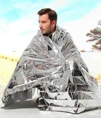 Chine Couverture de premiers secours fournitures de survie en milieu sauvage Couverture de survie chaude en extérieur Couverture de secours d'urgence séisme à vendre