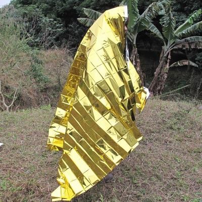 Chine Couverture de premiers secours fournitures de survie en milieu sauvage Couverture de survie chaude en extérieur Couverture de secours d'urgence séisme à vendre
