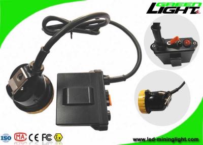 Chine Le chapeau d'exploitation de LED allume 50000lux l'éclat IP67 rechargeable pour chasser le phare à vendre